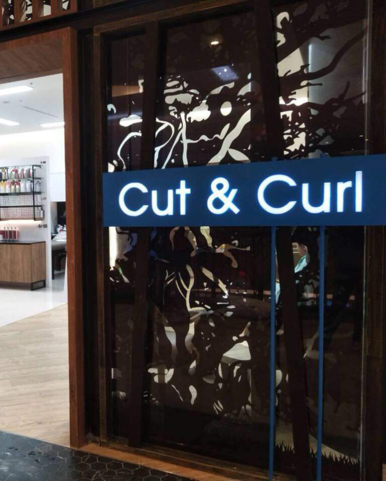 Home - Cut & Curl